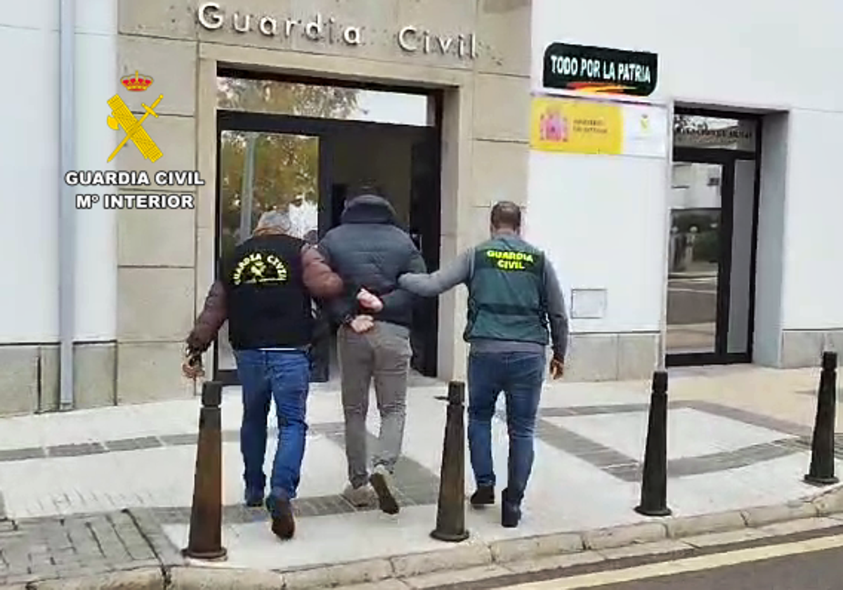 Prisión Sin Fianza Para El Detenido Por La Muerte De Un Hombre En